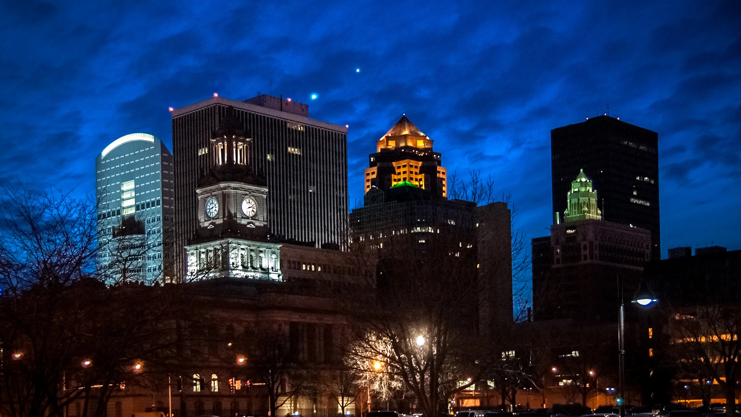 Des Moines, IA Weather Forecast, Conditions, and Maps – Yahoo Weather